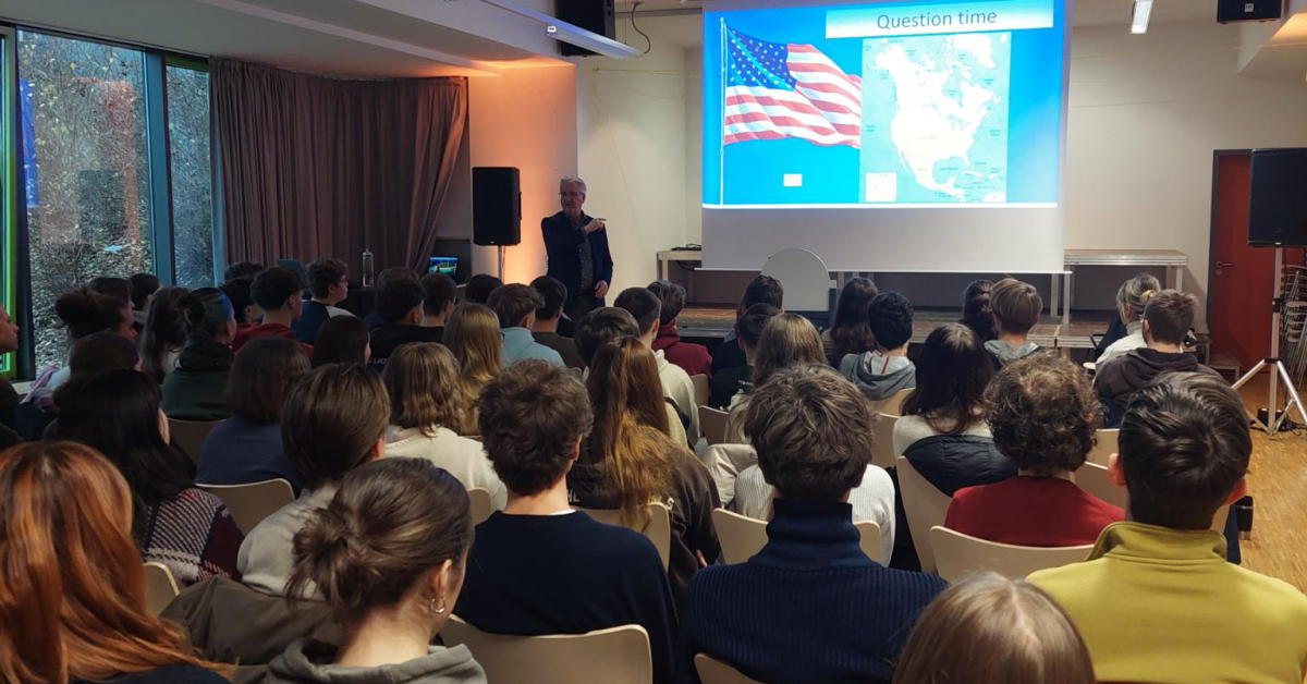 Besuch des US-Konsuls Dave Panetti am Gymnasium Luisenstift | Gymnasium ...